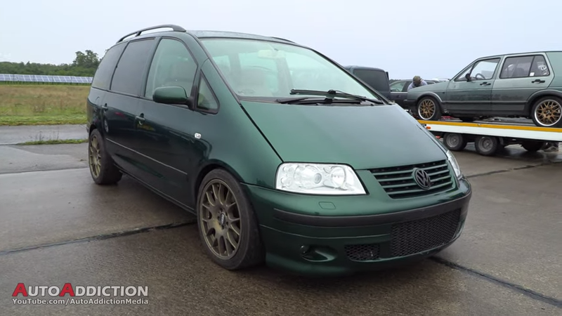 VIDEO: 700 pk VR6 Turbo VW Sharan gaat de dragstrip op | Autobahn