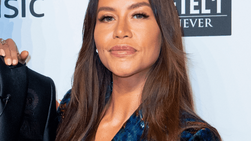 Jaimie Vaes deelt cheeky foto van billen op Instagram | Grazia