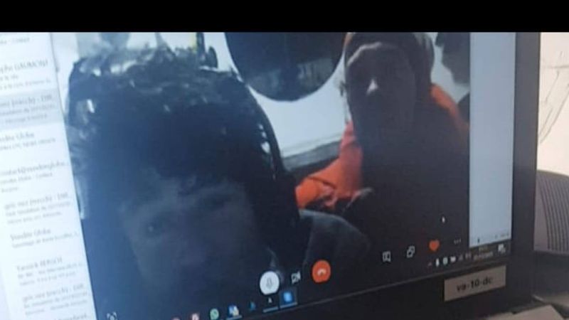 Kevin Escoffier van zinkend schip gered in Vendée Globe | Nautique