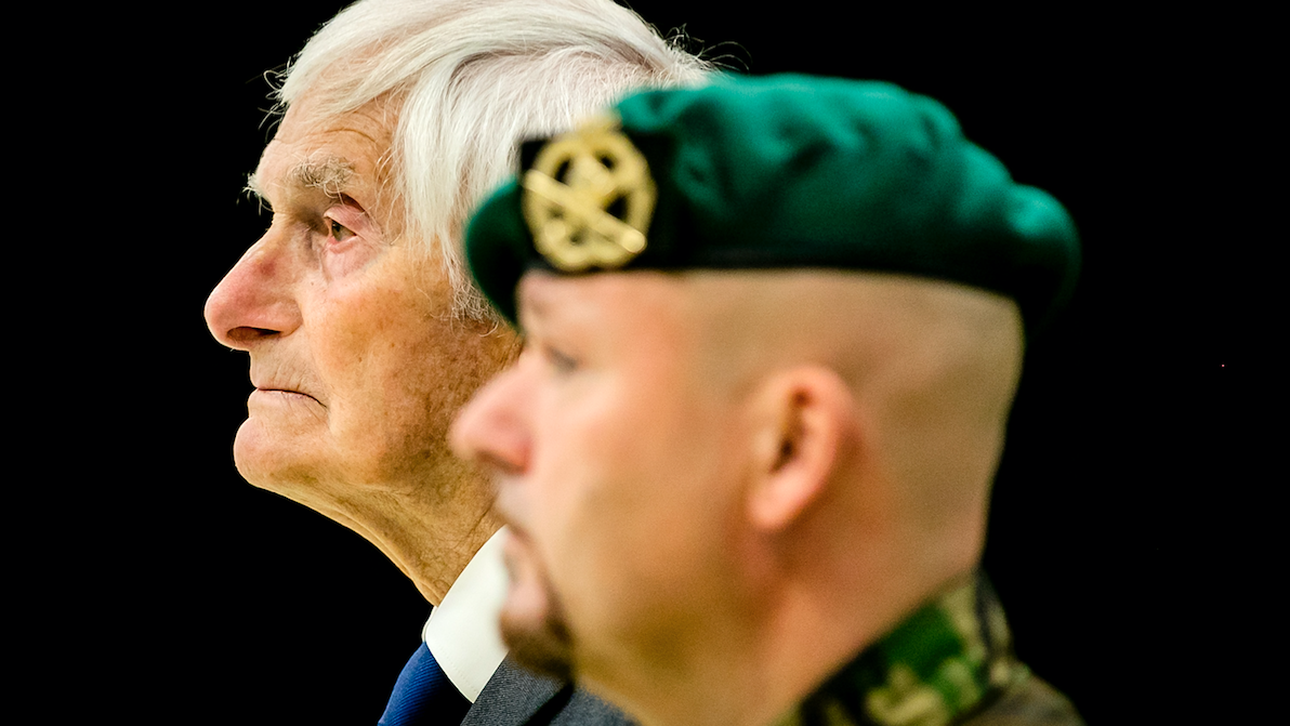 Portret: Kenneth Mayhew, de oudste Ridder van de Militaire Willems-Orde ...