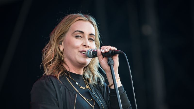 Anouk opnieuw in quarantaine | Grazia