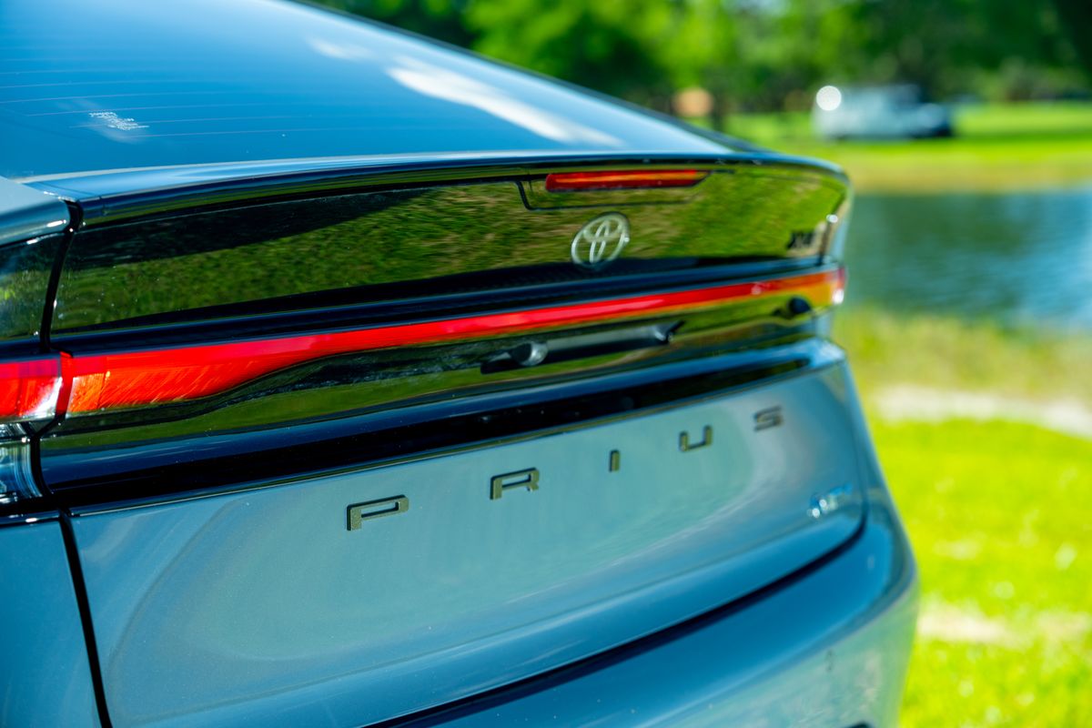 3.000 km op één 'tank' met een Toyota Prius – zo krijg je dat voor ...